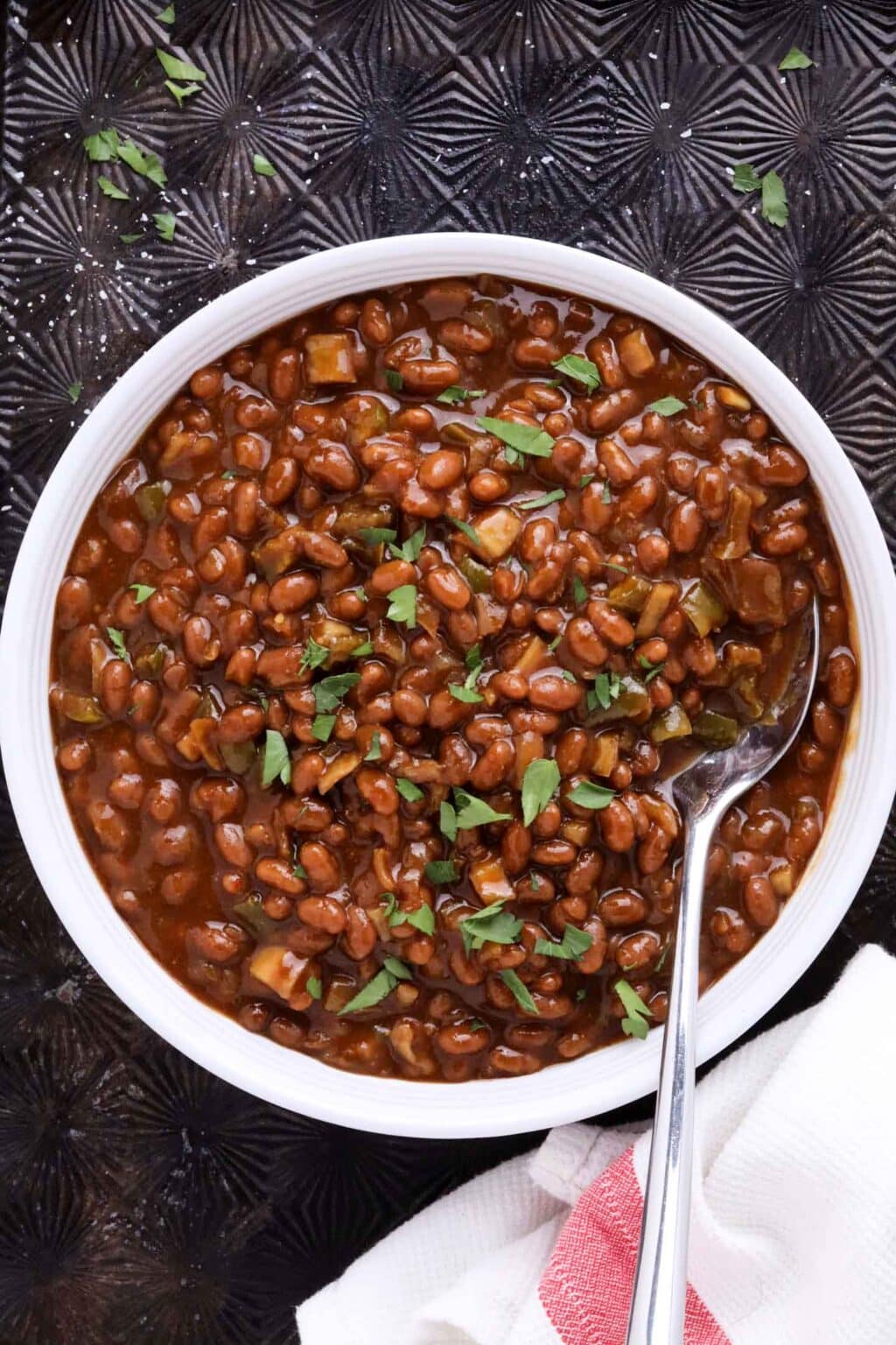 Easy Slow Cooker Baked Beans – Farmgirl Gourmet
